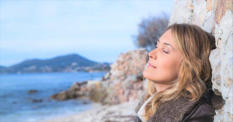 How To Tan in The Winter - An Effective Guide - Talking Tan